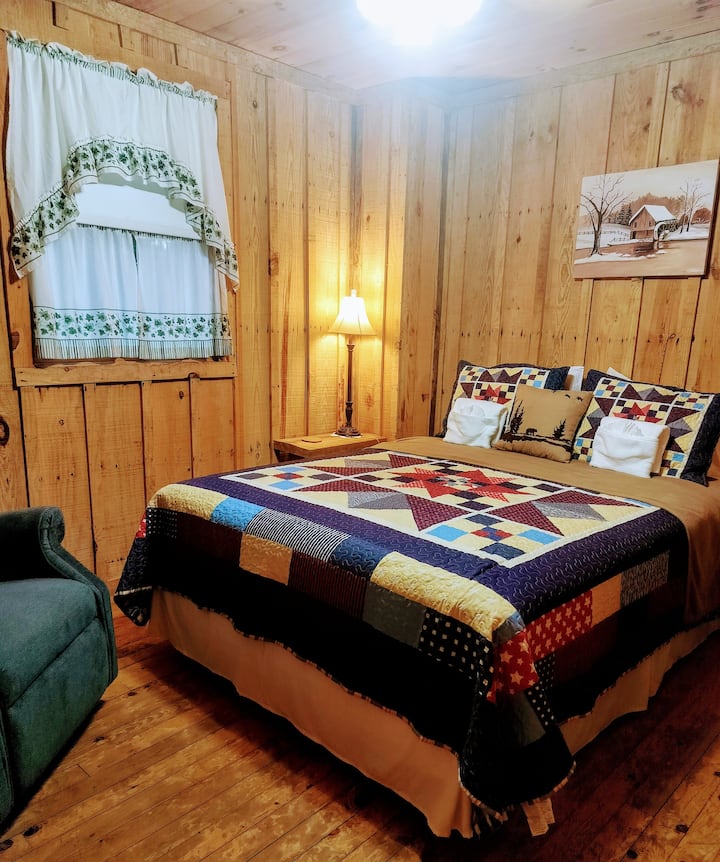 Cozy Comfy Cabin, Hottub Fireplace, Next To Winery - Blairsville, GA