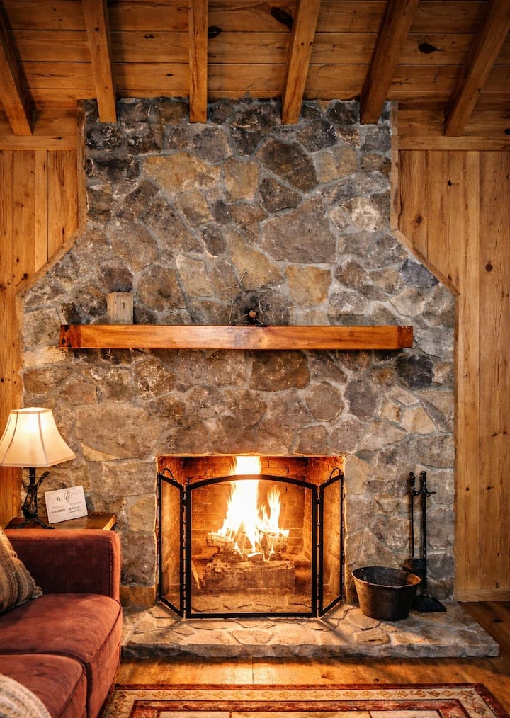 Cozy Comfy Cabin, Hottub Fireplace, Walk To Winery - Blairsville, GA