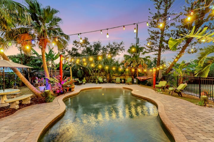 Daze Inn Between - Lagoon Pool + Beach Ferry ½ Mi - Venice, FL