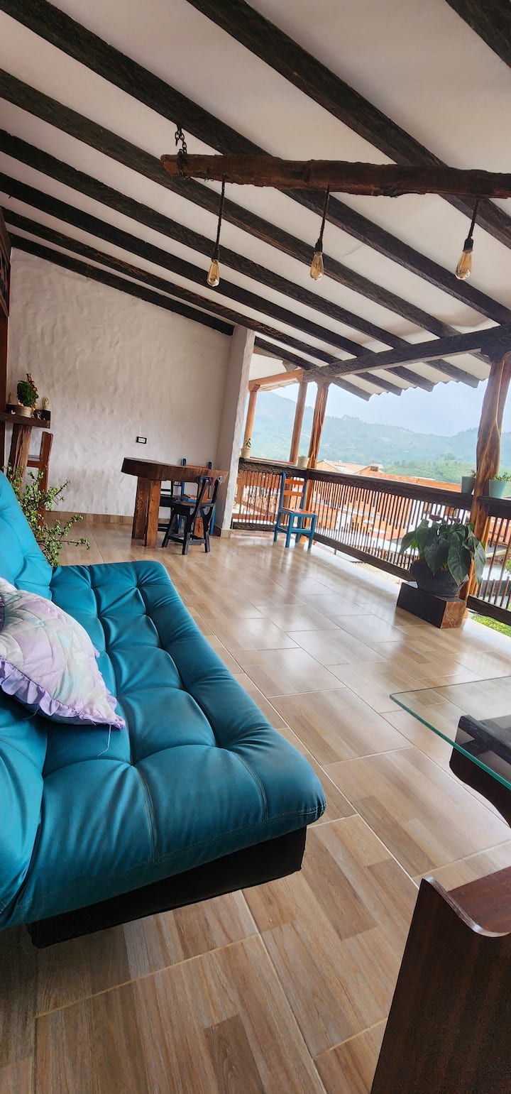 Hermosa Casa Cerca Del Parque - Jardín