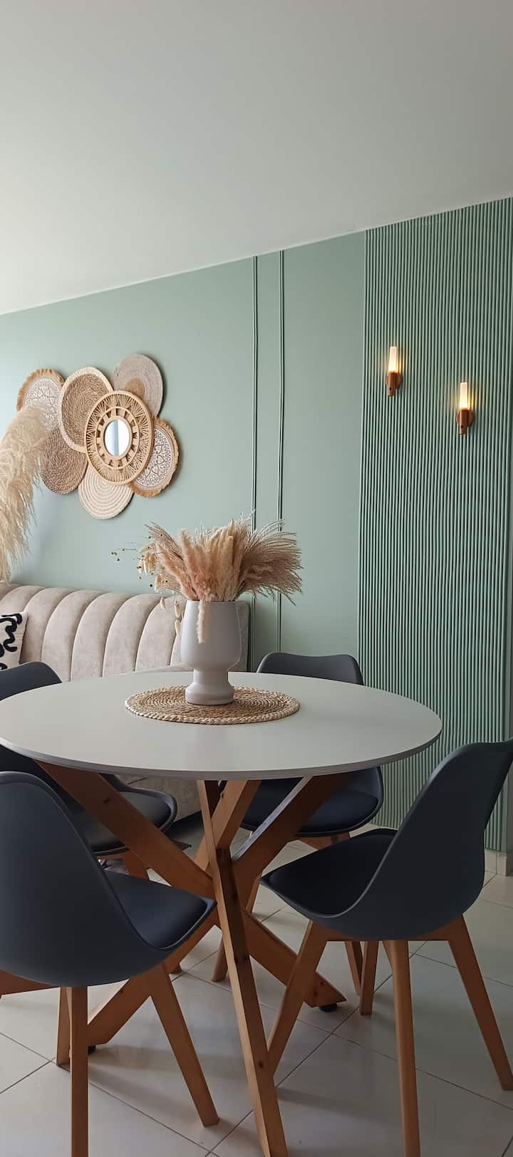 Moderno Y Céntrico Con Excelente Vista. - Los Patios