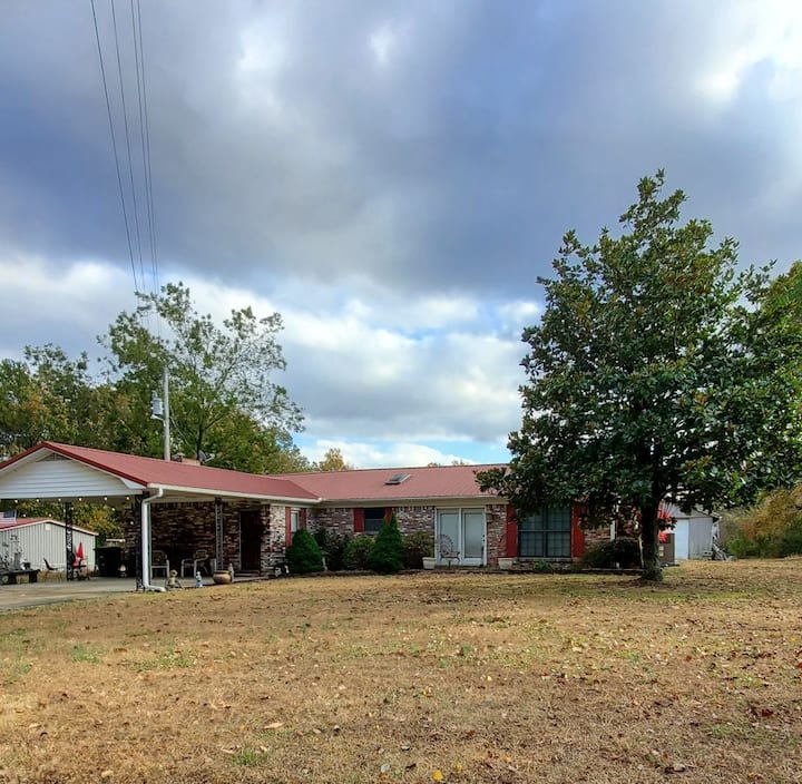 Viv's House - Lake Frierson State Park, Jonesboro