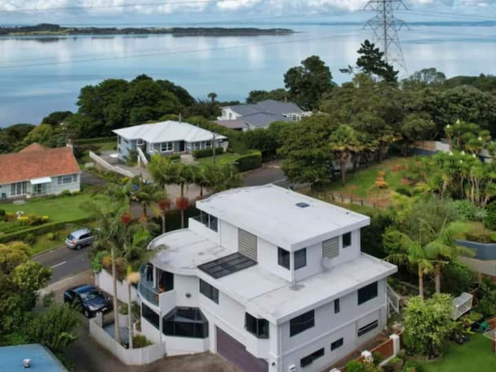 Tranquil Haven Retreat - Auckland