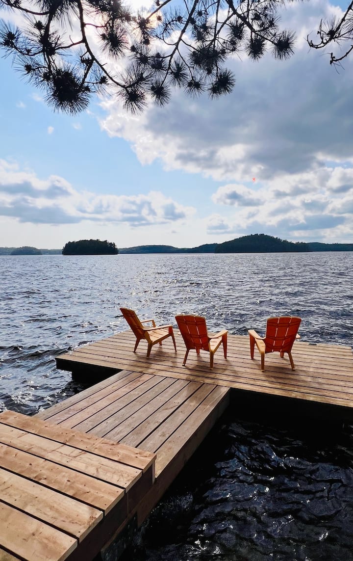 Birkswyld , Waterfront Lakehouse At Muskoka - Huntsville