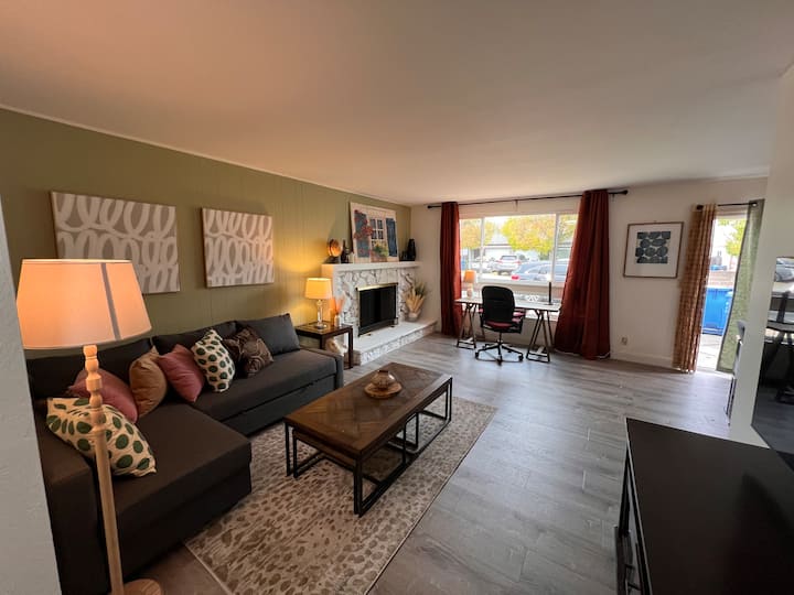 Relaxation - 2bd 2ba Walnut Creek Ranch-style Home - Pleasant Hill, CA