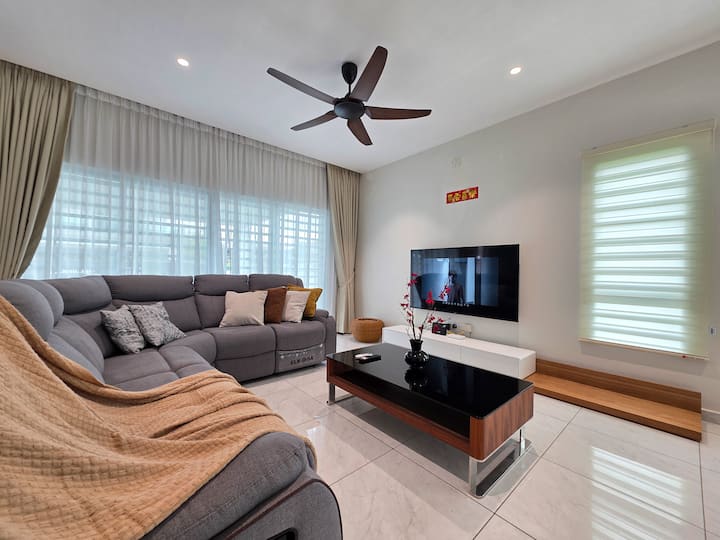 Mantin 2 Storey Homestay - Mantin