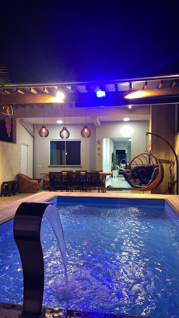 Casa C/piscina Aquecida A 300m Da Praia - Guaratuba