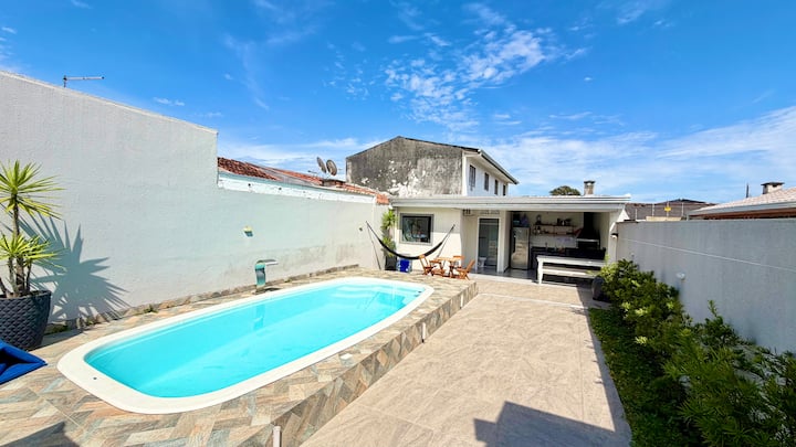 Casa Na Praia Com Piscina, Ar Condicionado - Matinhos