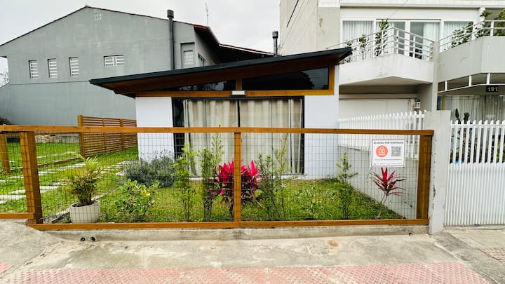 Mini Casa No Centro De Garopaba - Garopaba