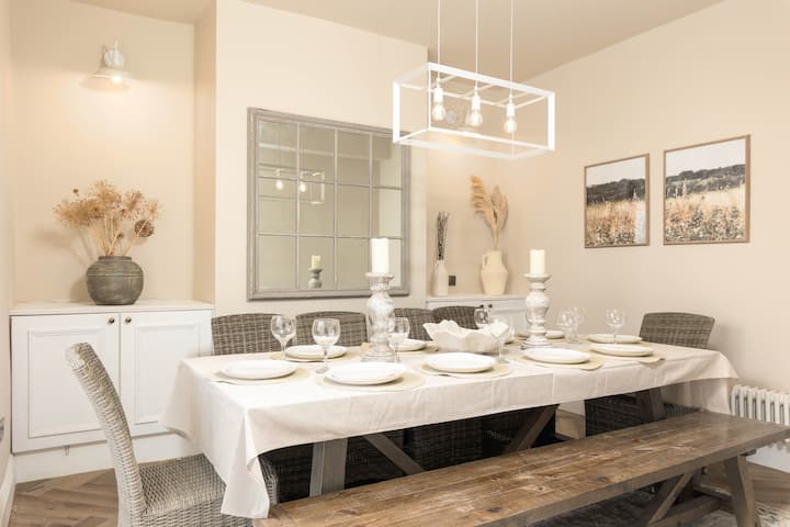 Luxury Townhouse | 5 Bedrooms | Up To 12 Guest - Cardiff