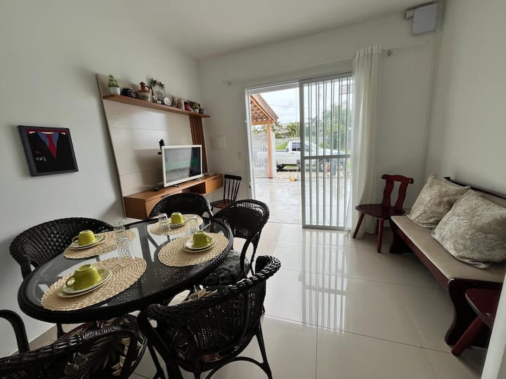 Casa Uma Quadra Do Mar Guaratuba - Guaratuba