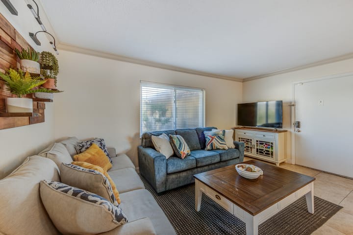 Beach Days Fun| 2br/2ba Condo - St. Pete Beach, FL