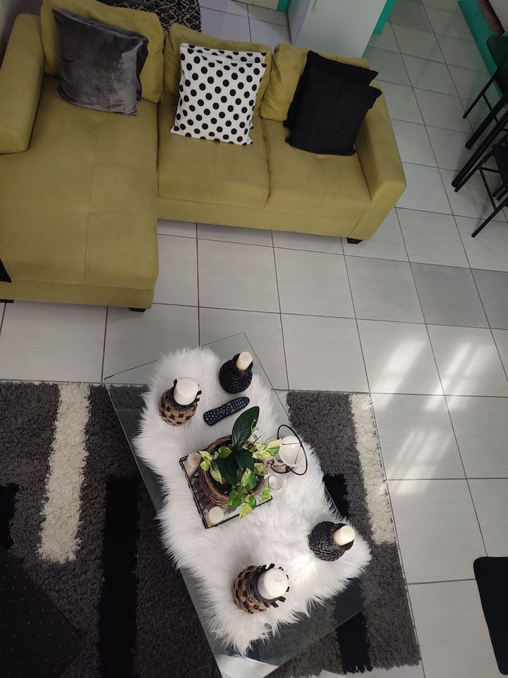 Poolside Apartment - Dominica