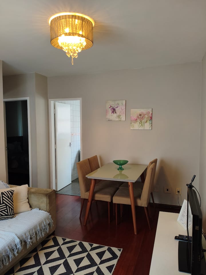 Suíte Garagem Localização Privilegiada No Buritis - Belo Horizonte