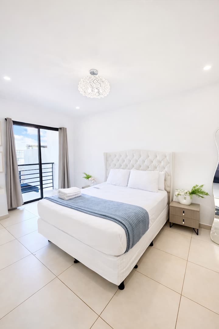 Luxury Centric Apartment - San Salvador