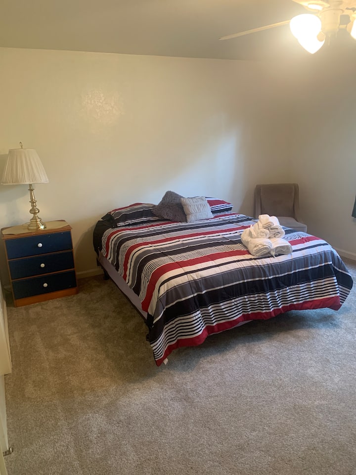 Steve’s Guest Room - Santa Rosa