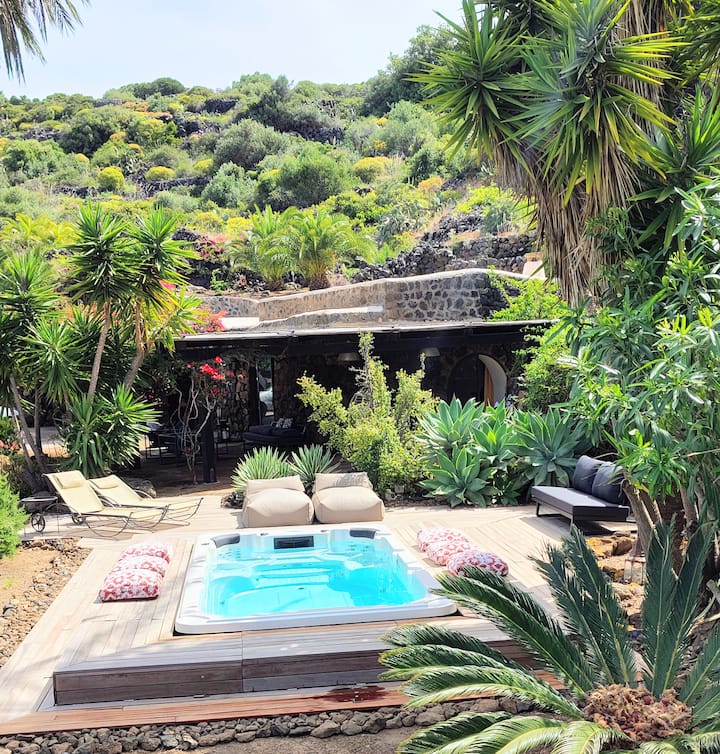 Dammuso Magia Fra Palme, Pietra E Silenzio - Pantelleria