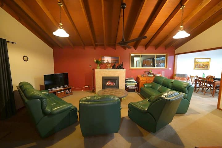 Jarara Cottage - Blackheath
