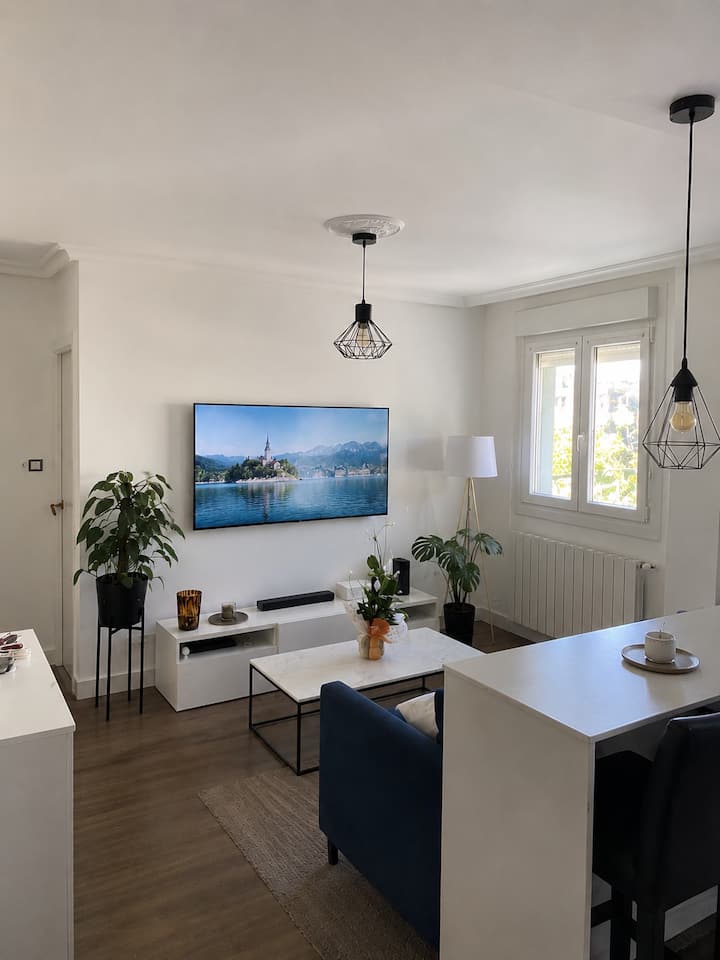 Renovated Apartment 15 Min From San Sebastián - Hondarribia