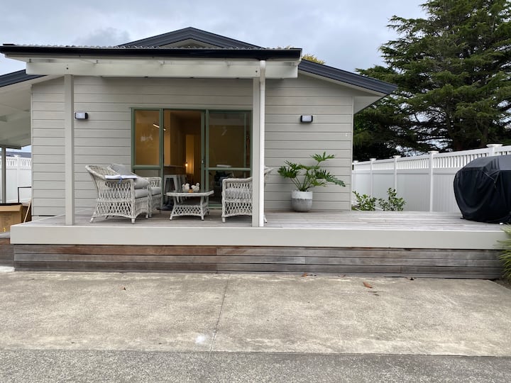 Cozy Wee Cottage - Hastings
