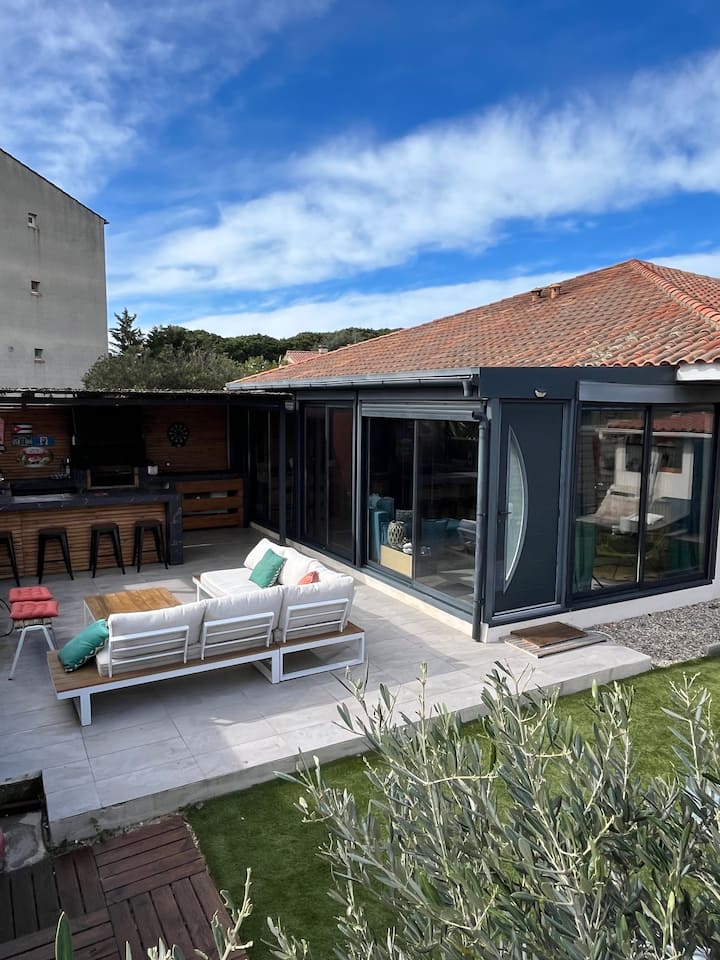 Maison Proche De La Plage - Salin-de-Giraud