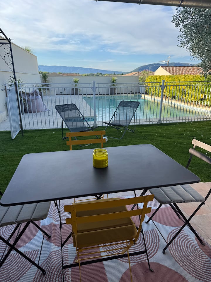 Maison 4 Pers, Wifi, Piscine, Parking - Vaison-la-Romaine