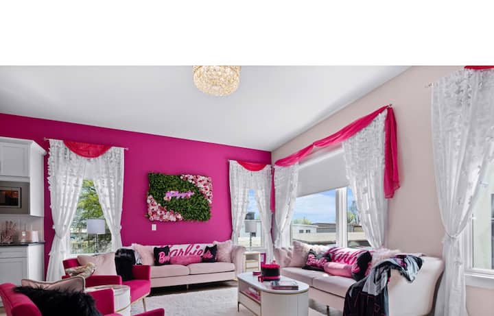 Barbie Themed Condo - Chattanooga, TN
