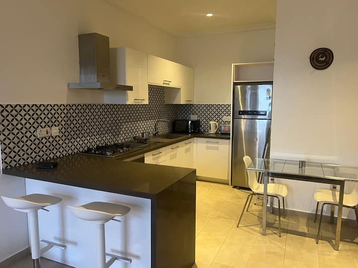 Modern Studio Apartment
East Legon - Accra