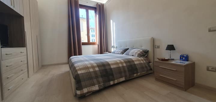 Jolanda Firenze - Florenz