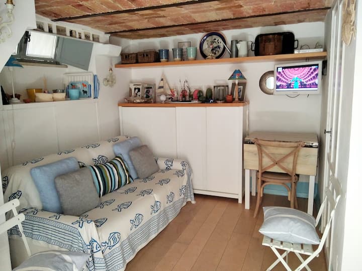 Casa A Due Piani Al Mare - Centro Storico - Formia