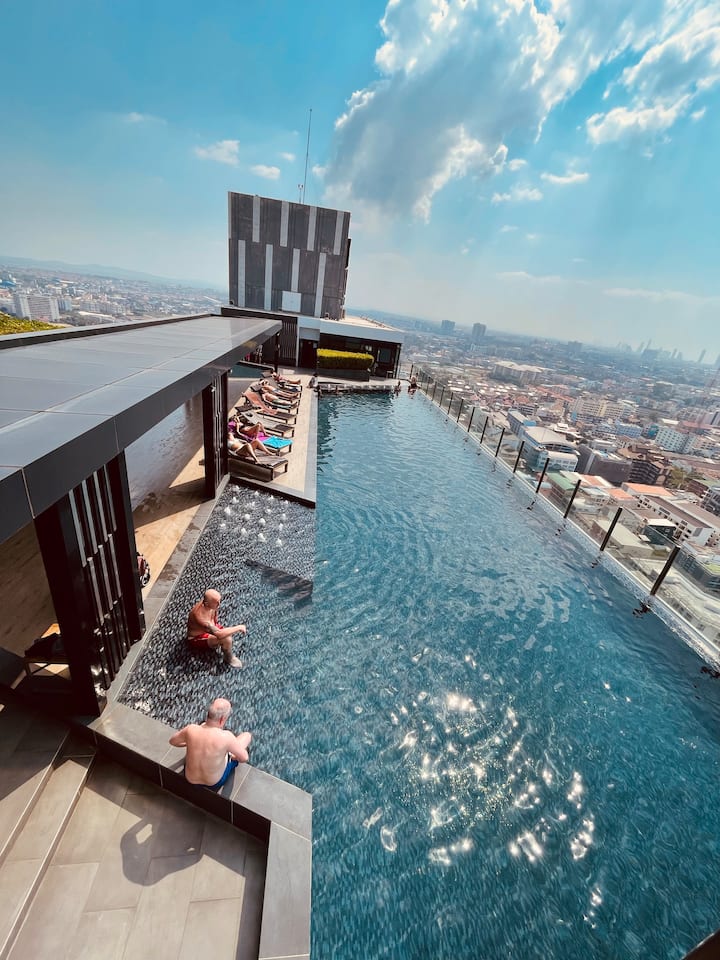 The Base Central Pattaya 263 - Pattaya City