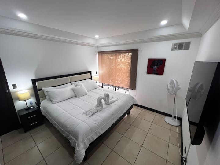 Nice And Confortable In An Exclusive In Escazu - Escazu