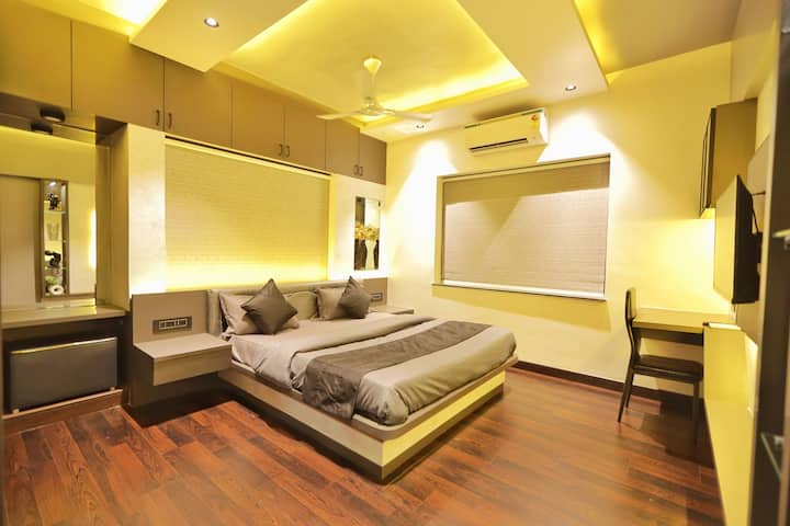 Brand New Premium 3bhk Furnished Place - Pune