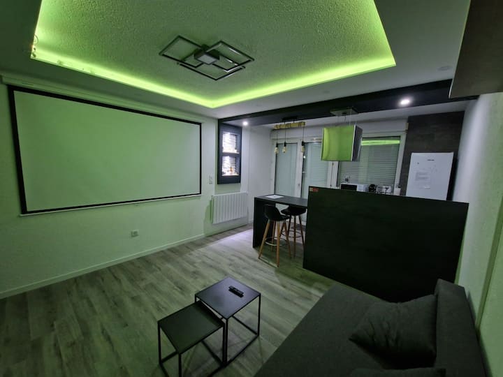 Logement 4 Personnes Avec Jardin + Parking Gratuit - Divonne-les-Bains