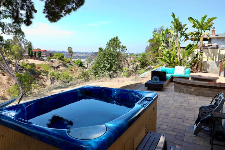 Canyon-view Retreat With Entertainment Room - Chula Vista, CA
