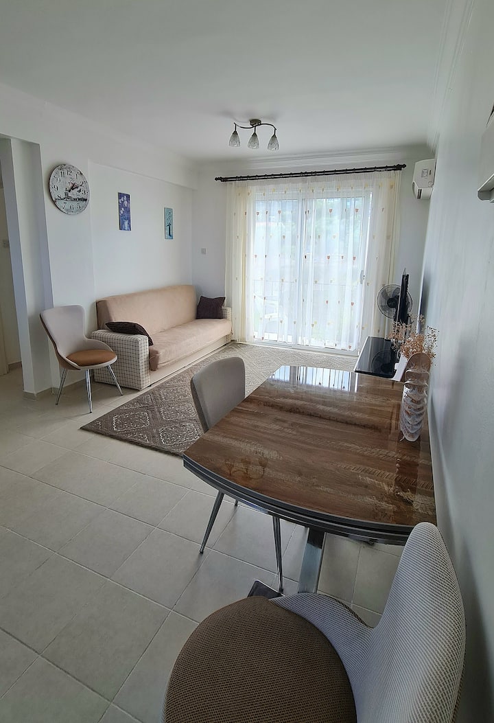 2+1 Apartment, Kyrenia, Sea View, 7 Min From Merit - Cyprus