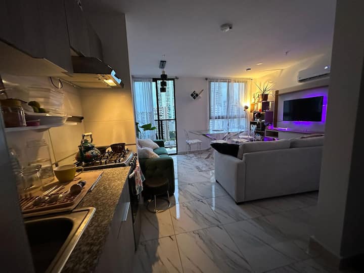 Ocean View, Smart Tv, Fast Wifi, Entire Corner Apt - Panama City