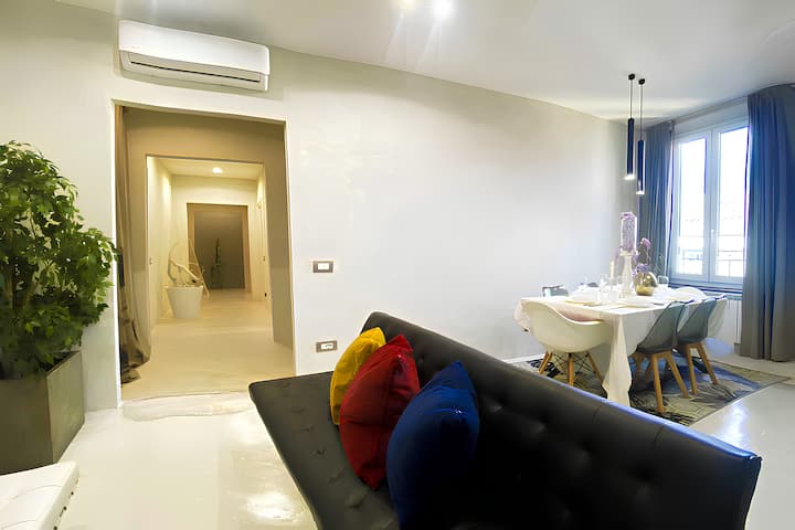 Francesca’s Minimalist-chic Apartment - Montecatini Terme