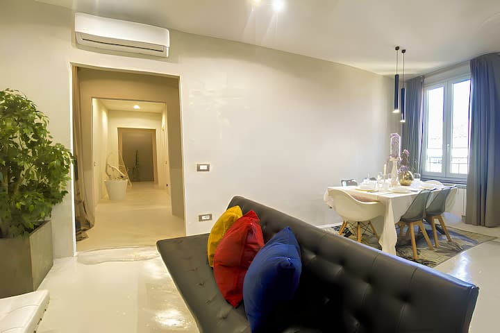 Francesca’s Minimalist-chic Apartment - Montecatini Terme