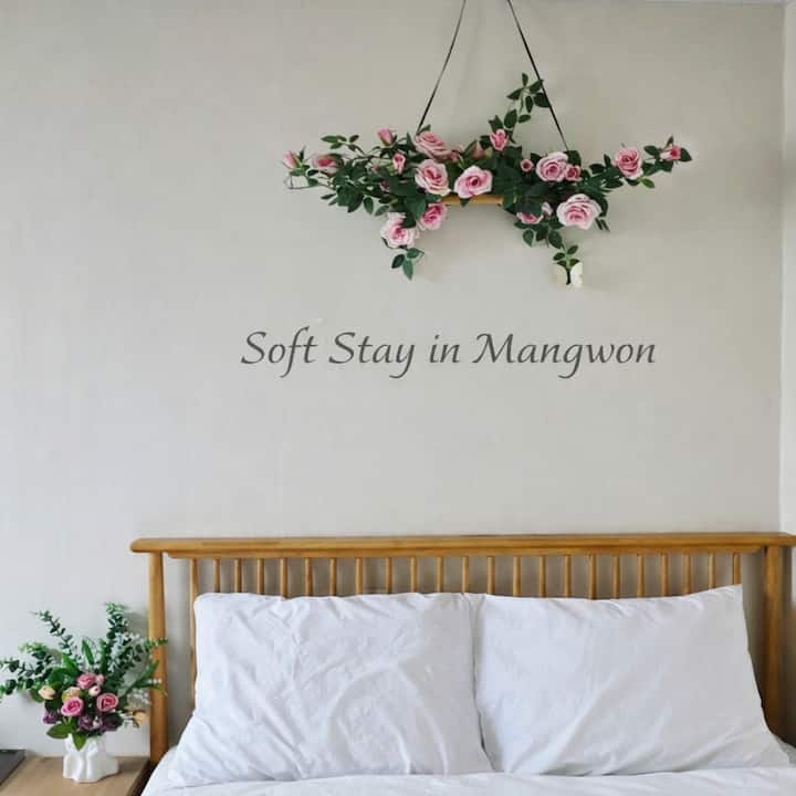 #마포구#망원역(5분)/ 청결/홍대,연남 접근성/ 합리적 스테이/짐보관/ - South Korea