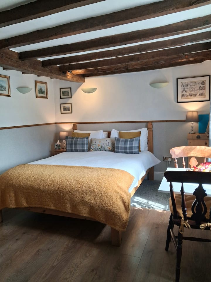 Self Contained Guest Suite Near Alton Towers - Derbyshire