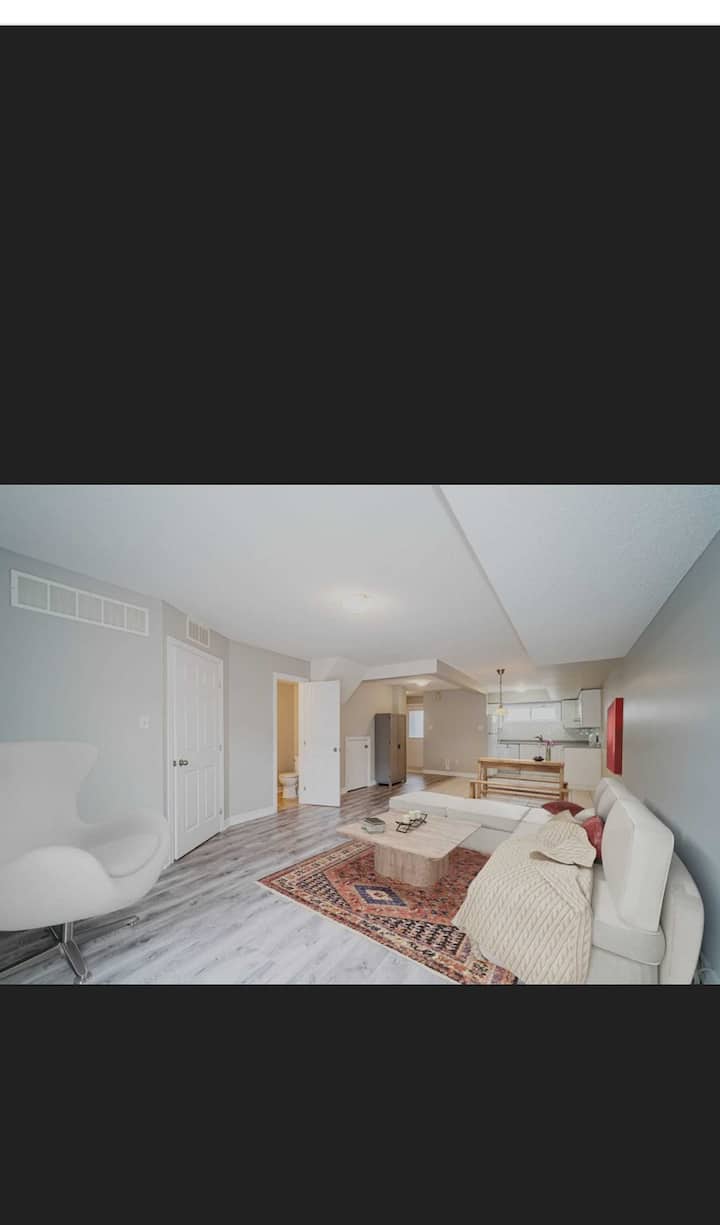 Room Close To Georgian College - Barrie