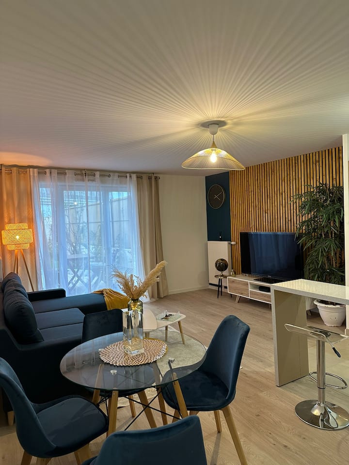 Appartement Parisien Avec 1 Jardin Et 1 Terrasse - Bezons