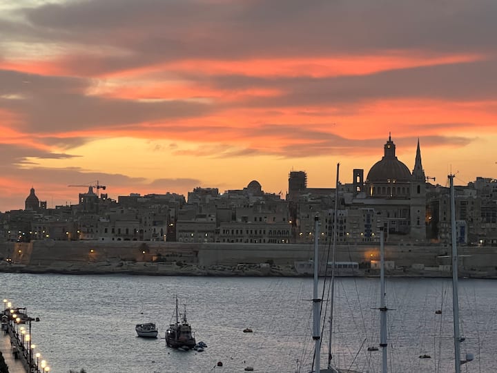 Fantastic Flat In Sliema, Malta - Valletta