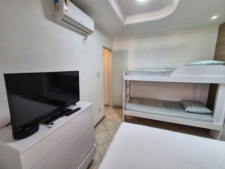 Px. Aeroporto, Av. Paralela, Praias, 13km Barradão - Salvador