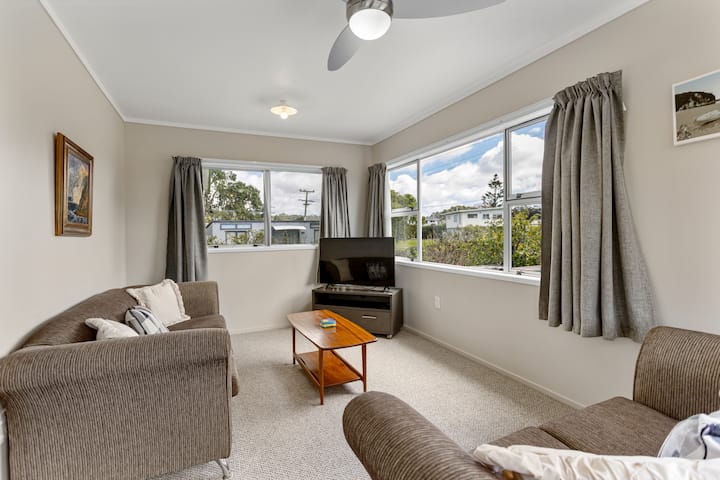 The Beach Pad - Whitianga