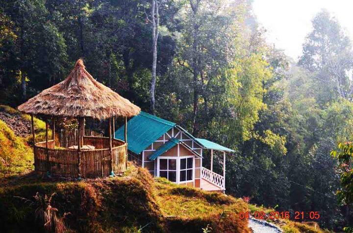 The Single Cottage At Kvr. - Kalimpong
