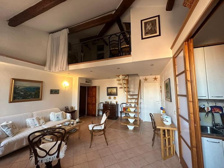 Cozy Central Apt - Orbetello