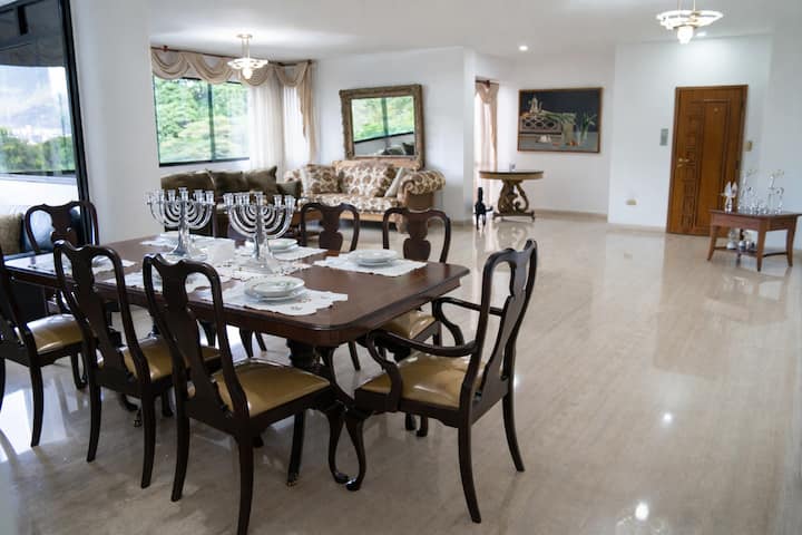 Apartamento En Valle Arriba - Caracas