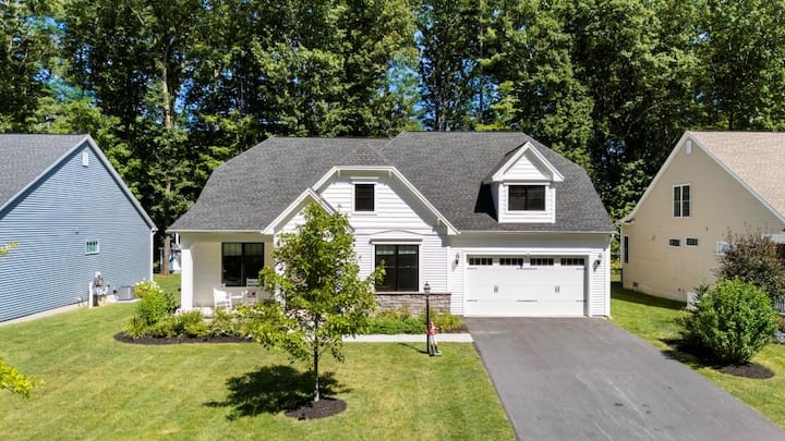 Spencer’s Landing Retreat - Saratoga Springs, NY